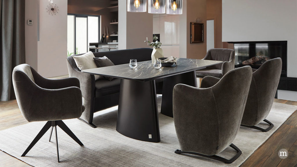 Der richtige Esstisch: Genügend Platz für jede Runde